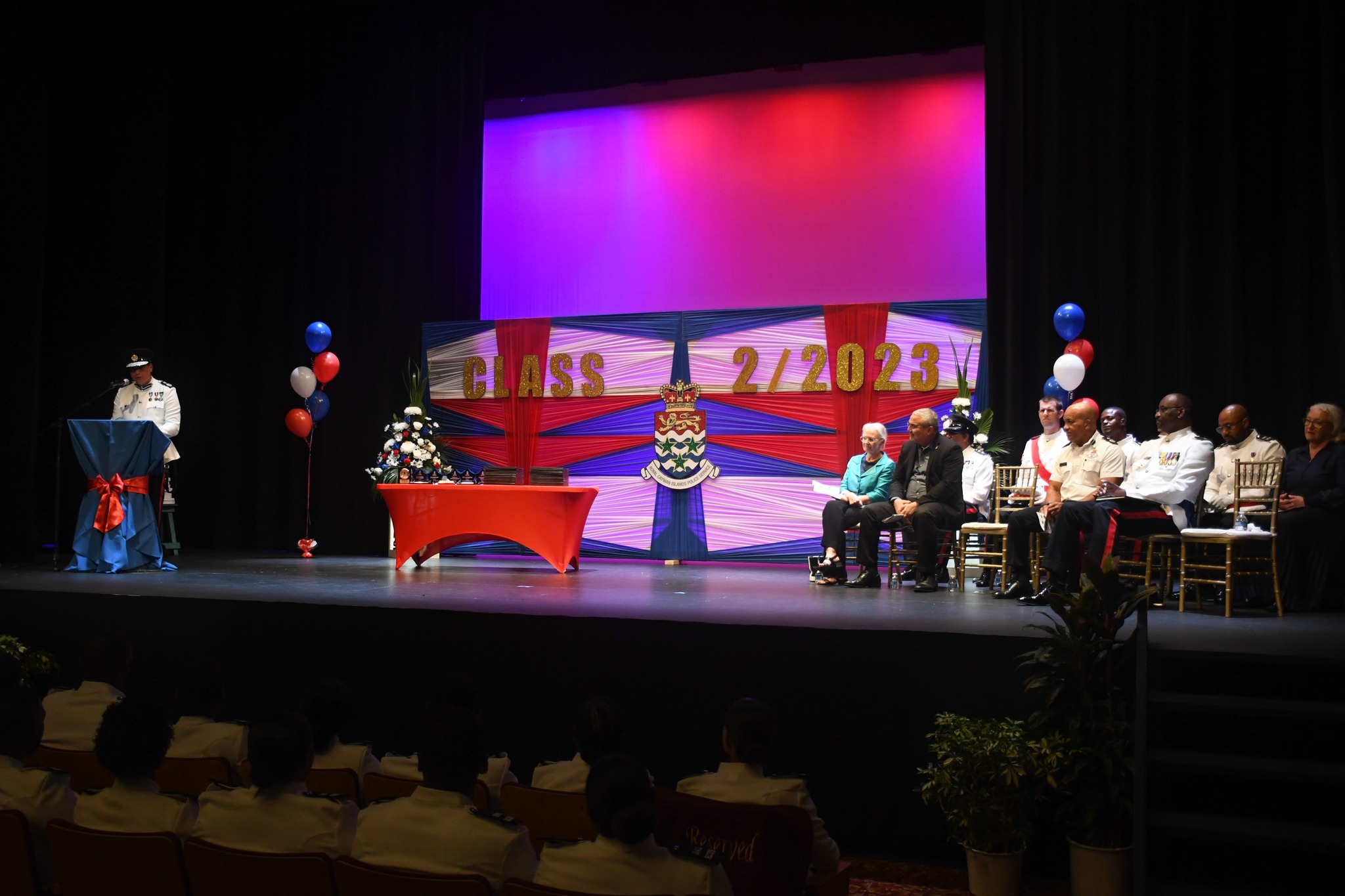 RCIPS gains 22 new constables - Cayman Compass