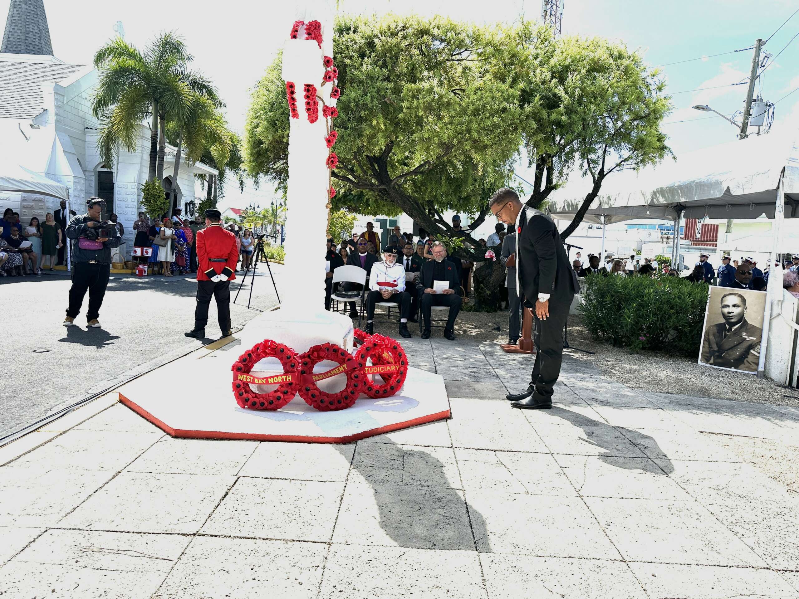 Harwell 'Harry' McCoy honoured at Remembrance Sunday - Cayman Compass