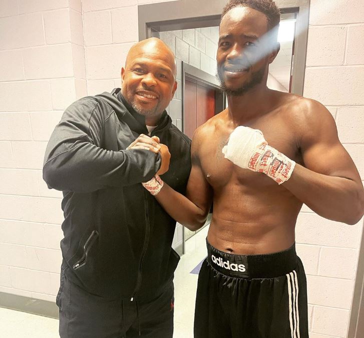 'Historic' boxing extravaganza set for December - Cayman Compass