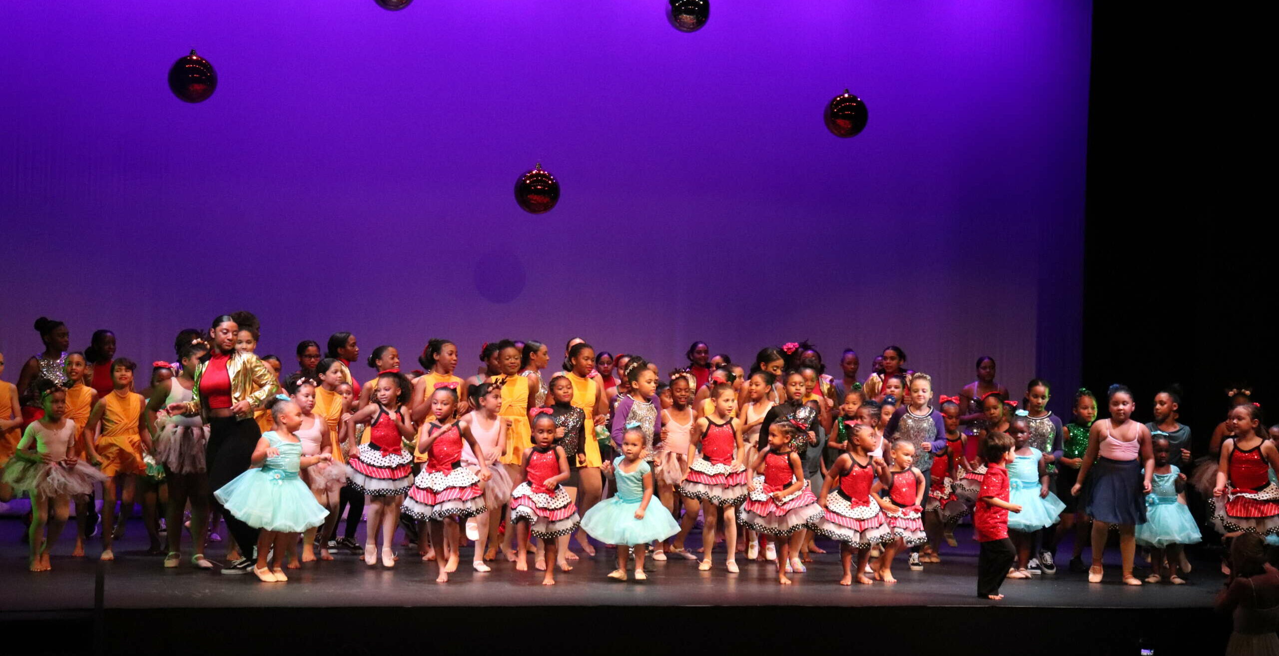 Radiance Dance Christmas recital brings ‘Peace, Love, Joy’ - Cayman Compass