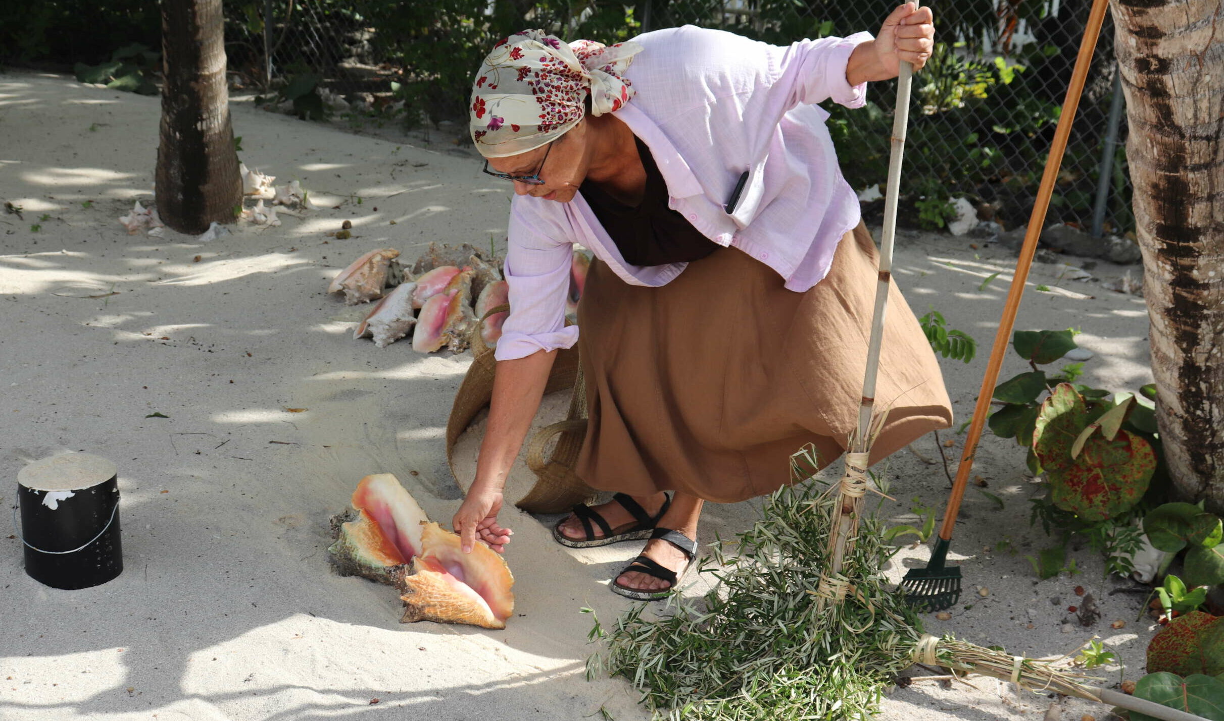 'Christmas of Yesteryear' celebrated at Miss Lassie’s - Cayman Compass
