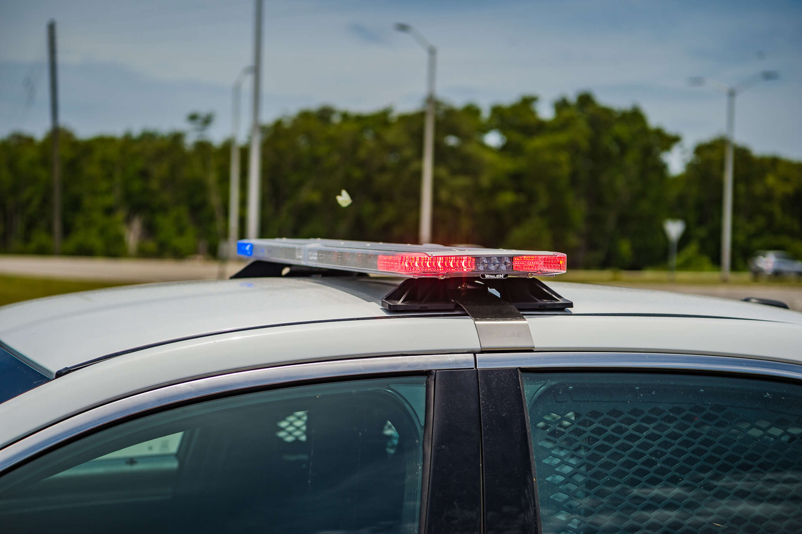 Cashier's hand slashed during armed robbery - Cayman Compass