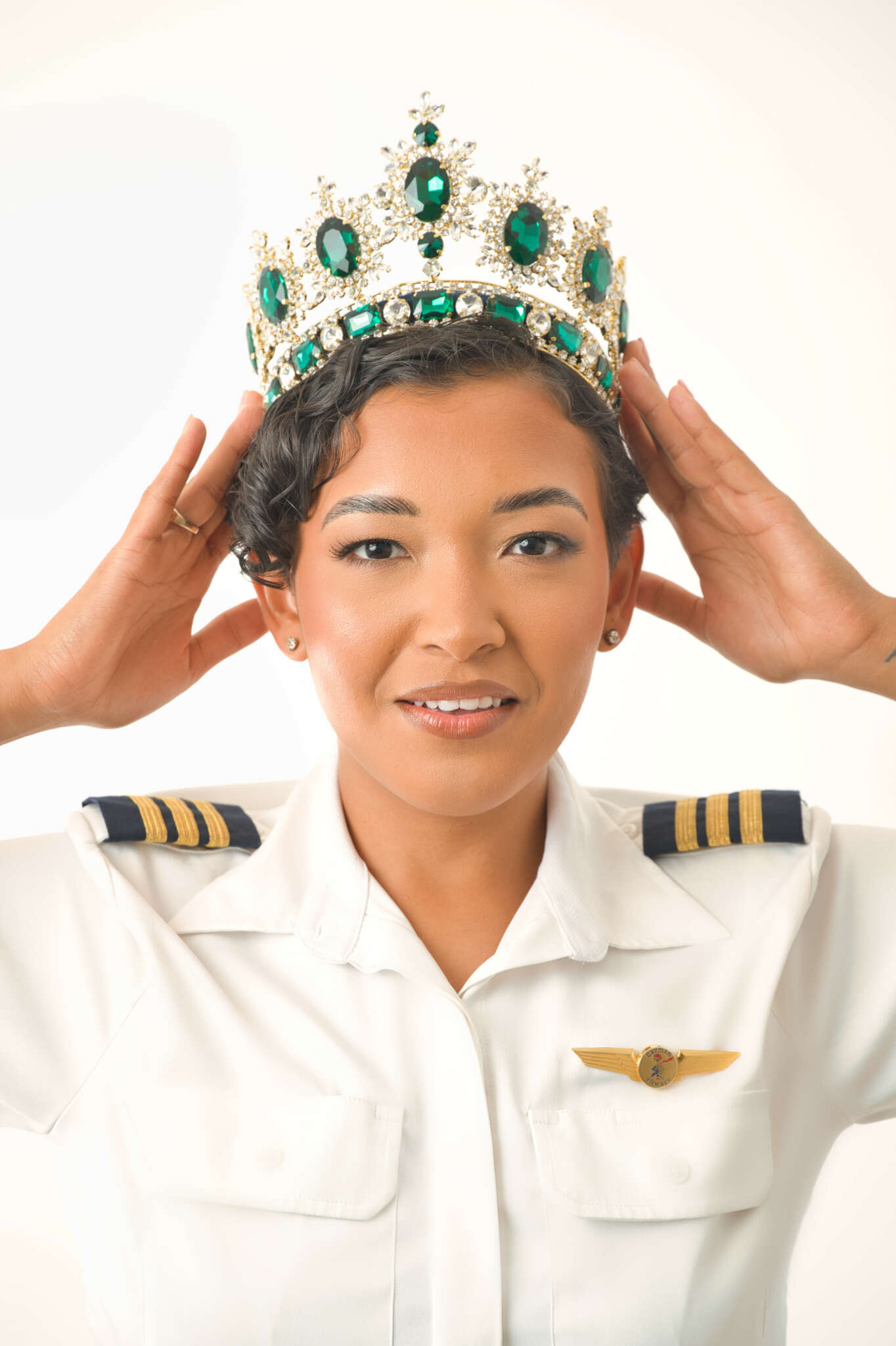 Leanni Tibbetts 'humbled' to be competing at Miss World pageant ...