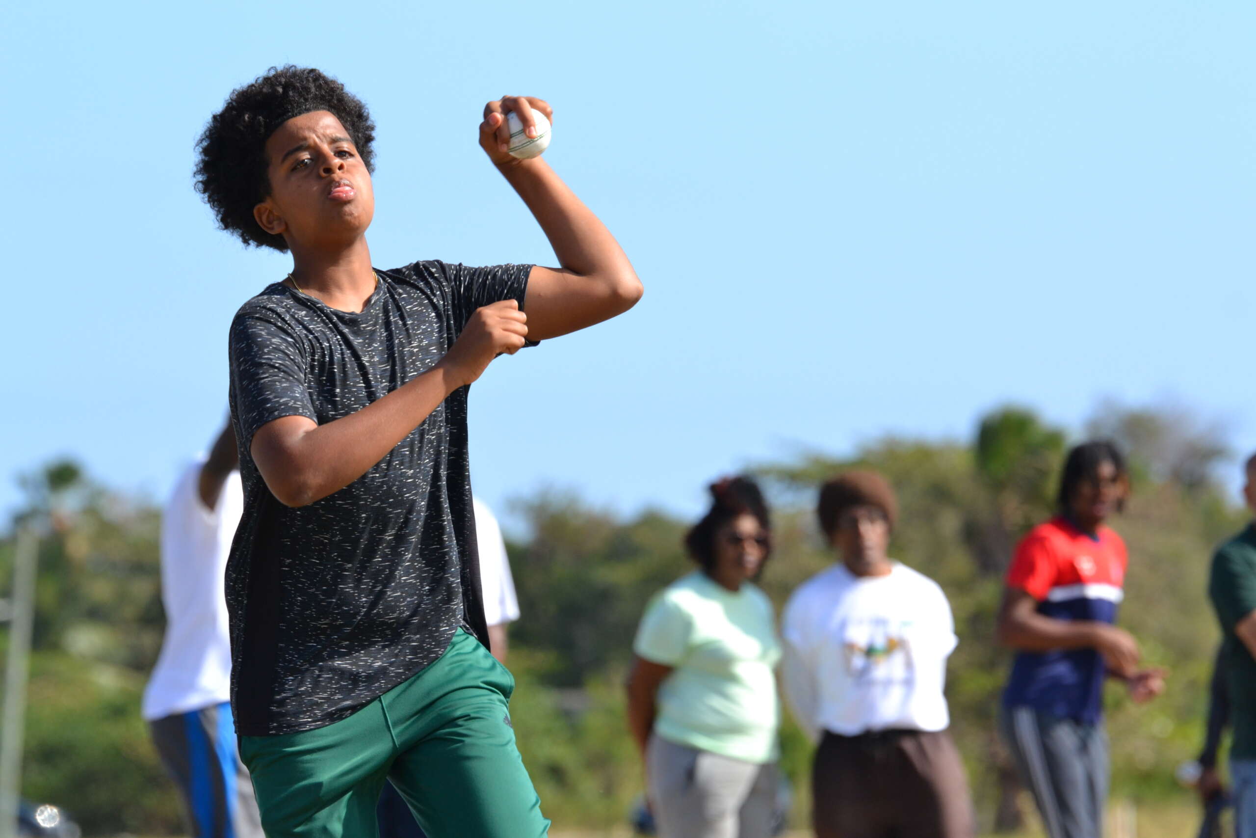 Iconic fast bowler Michael Holding gives back to young cricketers ...