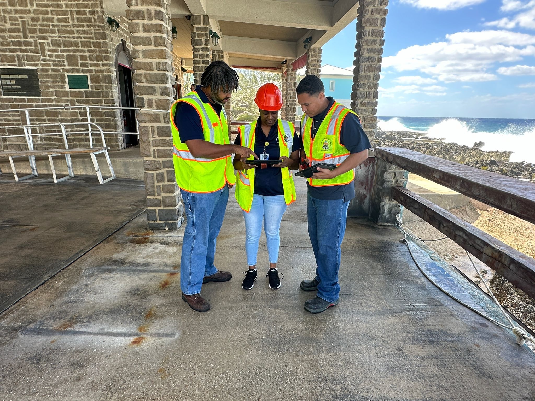 Roads reopen as Cayman counts cost of historic Nor'wester - Cayman Compass