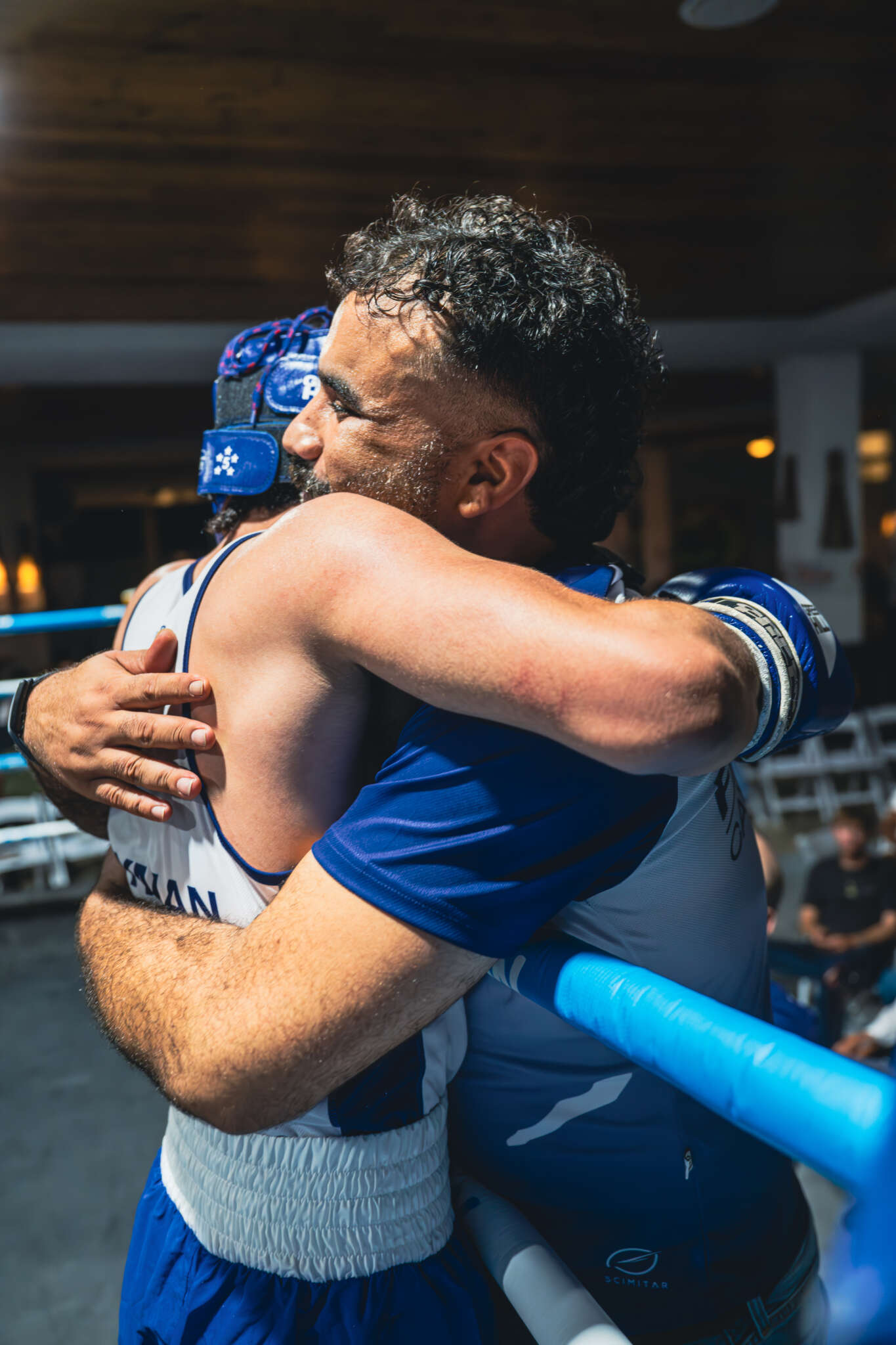 Fight fans treated to classic night of boxing - Cayman Compass