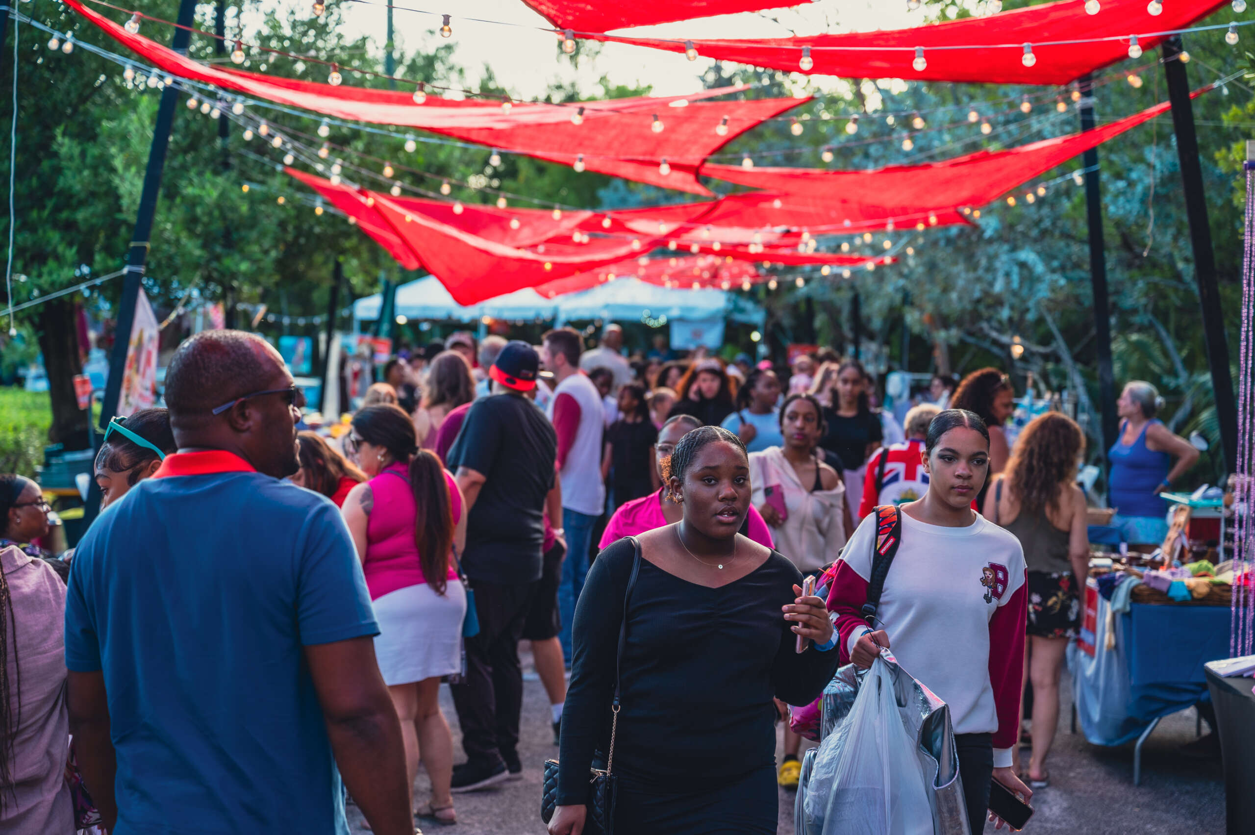 Red Sky at Night features Caymanian culture at its best - Cayman Compass