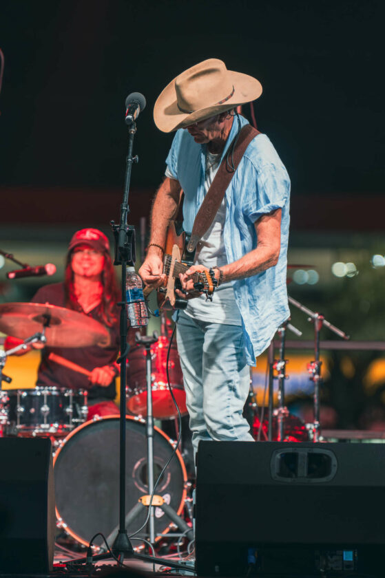 Country singer Ryan Griffin debuts new song to Cayman audience - Cayman ...