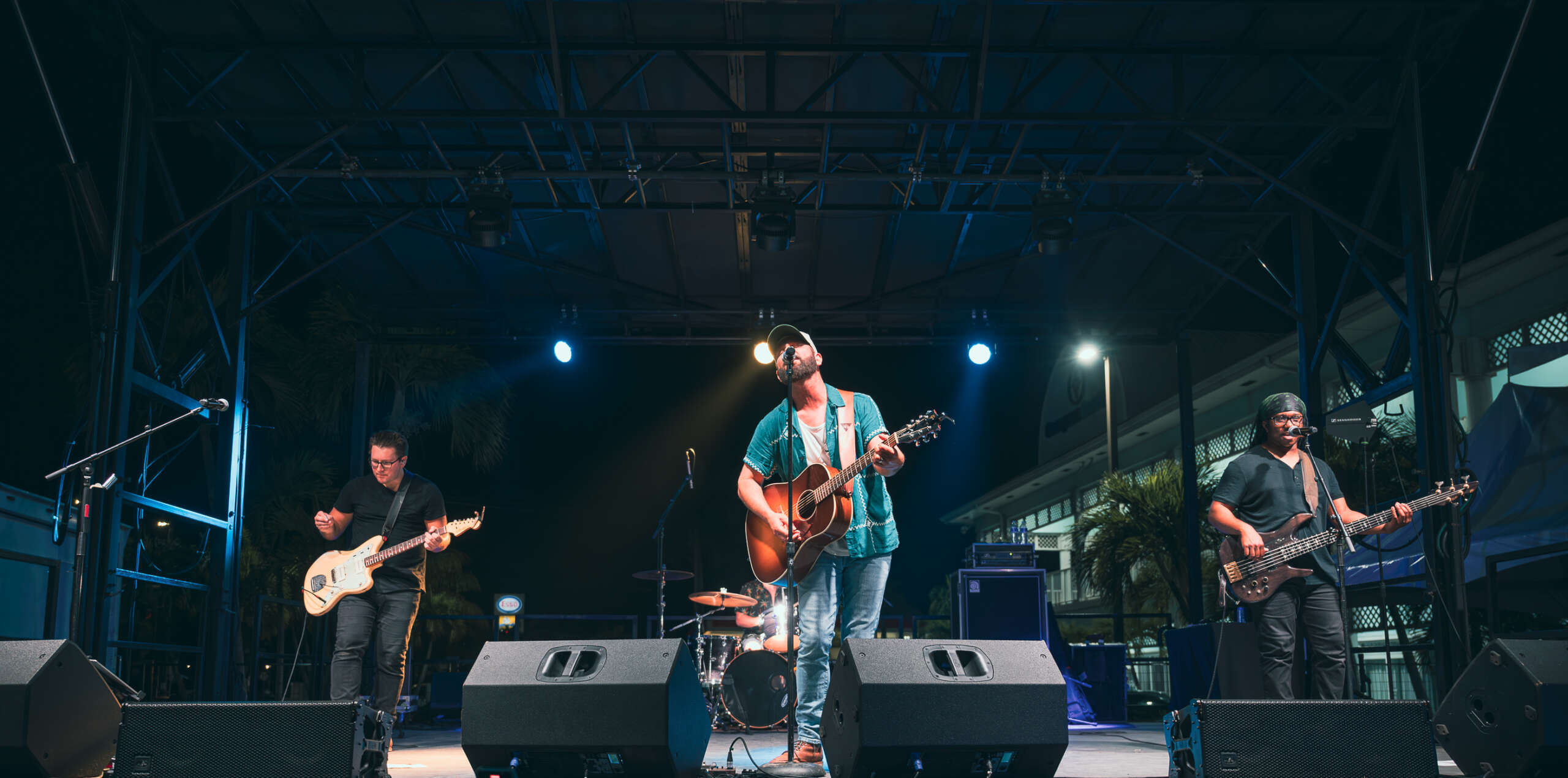 Country singer Ryan Griffin debuts new song to Cayman audience - Cayman ...