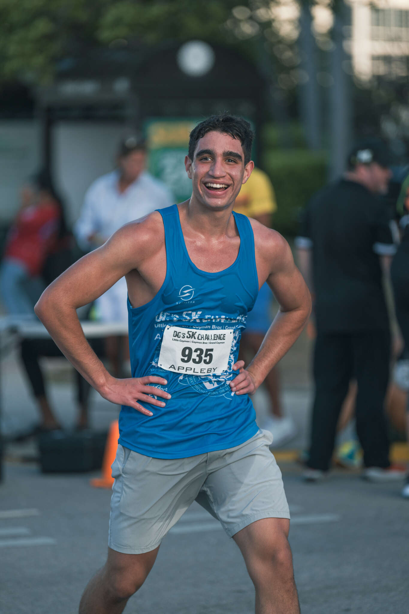 Sea of blue as hundreds join DG's 5K Challenge - Cayman Compass