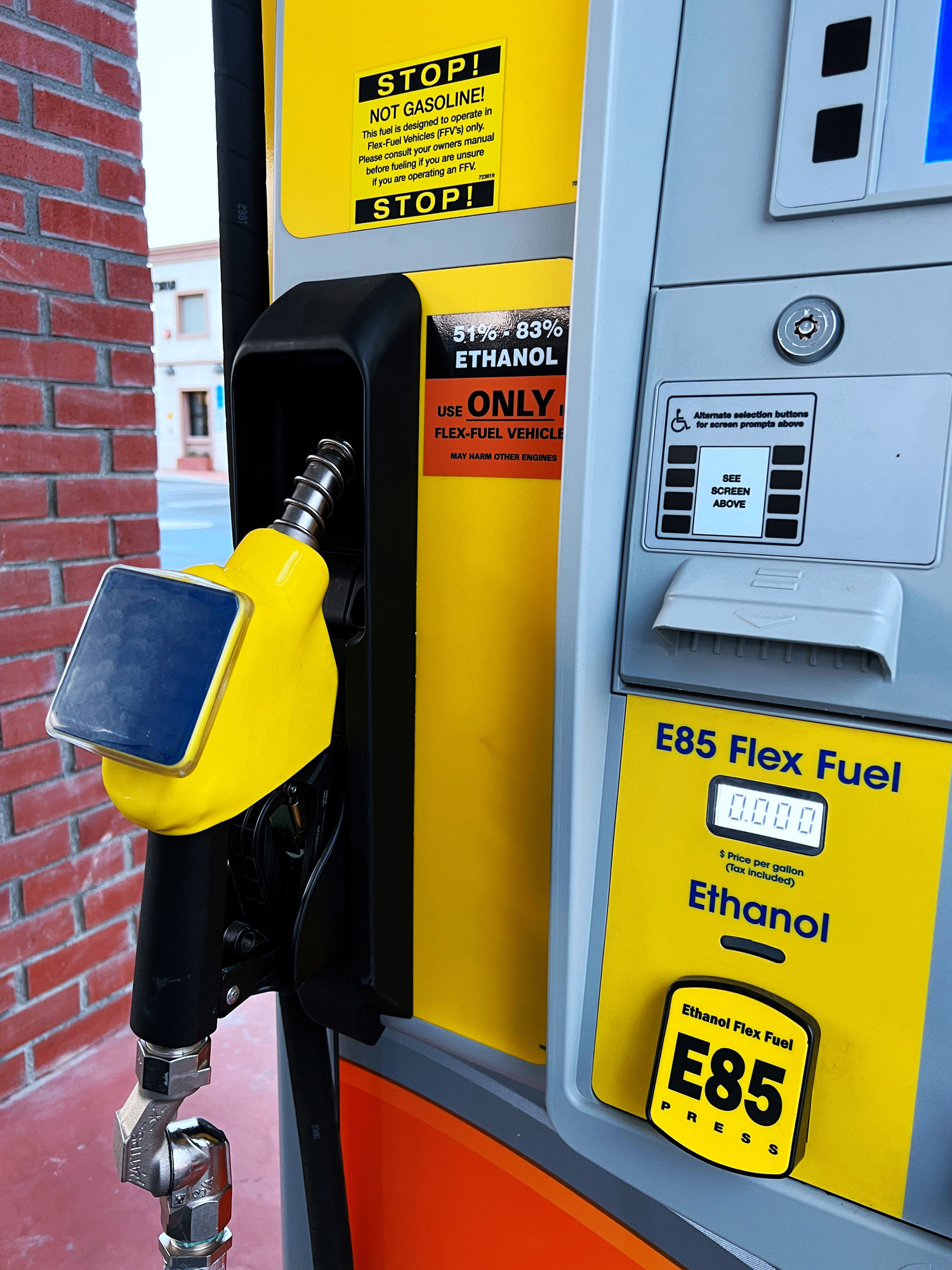 An E85 Gas Pump (Flex Fuel) - Cayman Compass