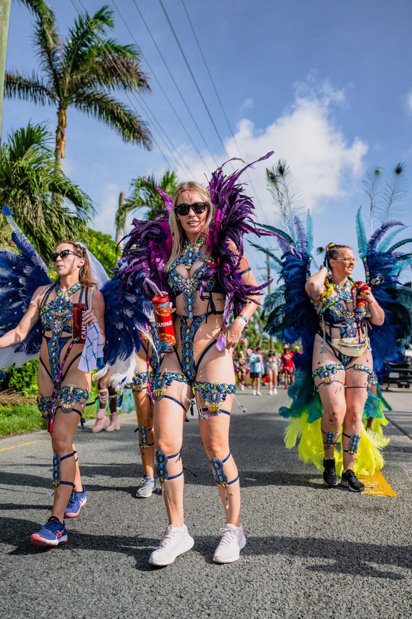 CayMas 2024-43 - Cayman Compass