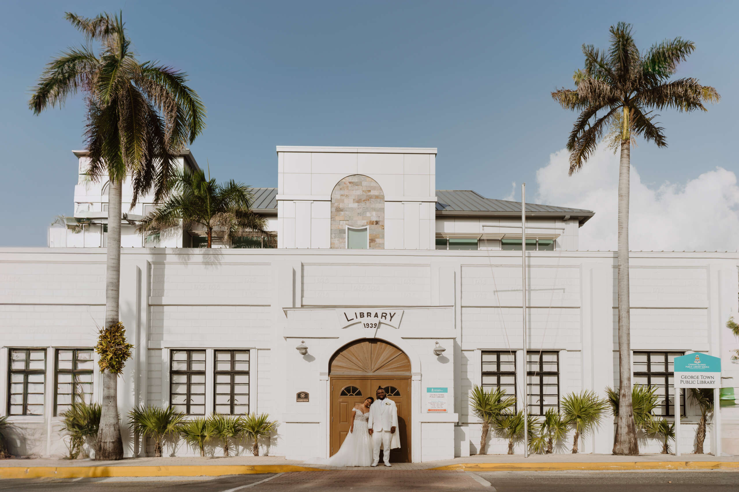 A wedding for the books - Cayman Compass