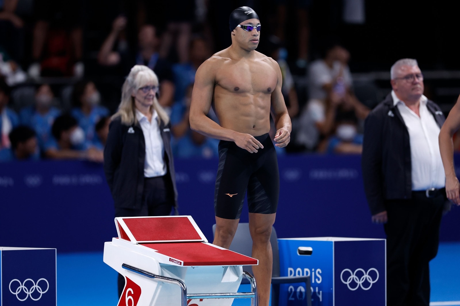 Crooks a split-second from glory in valiant Olympic effort - Cayman Compass