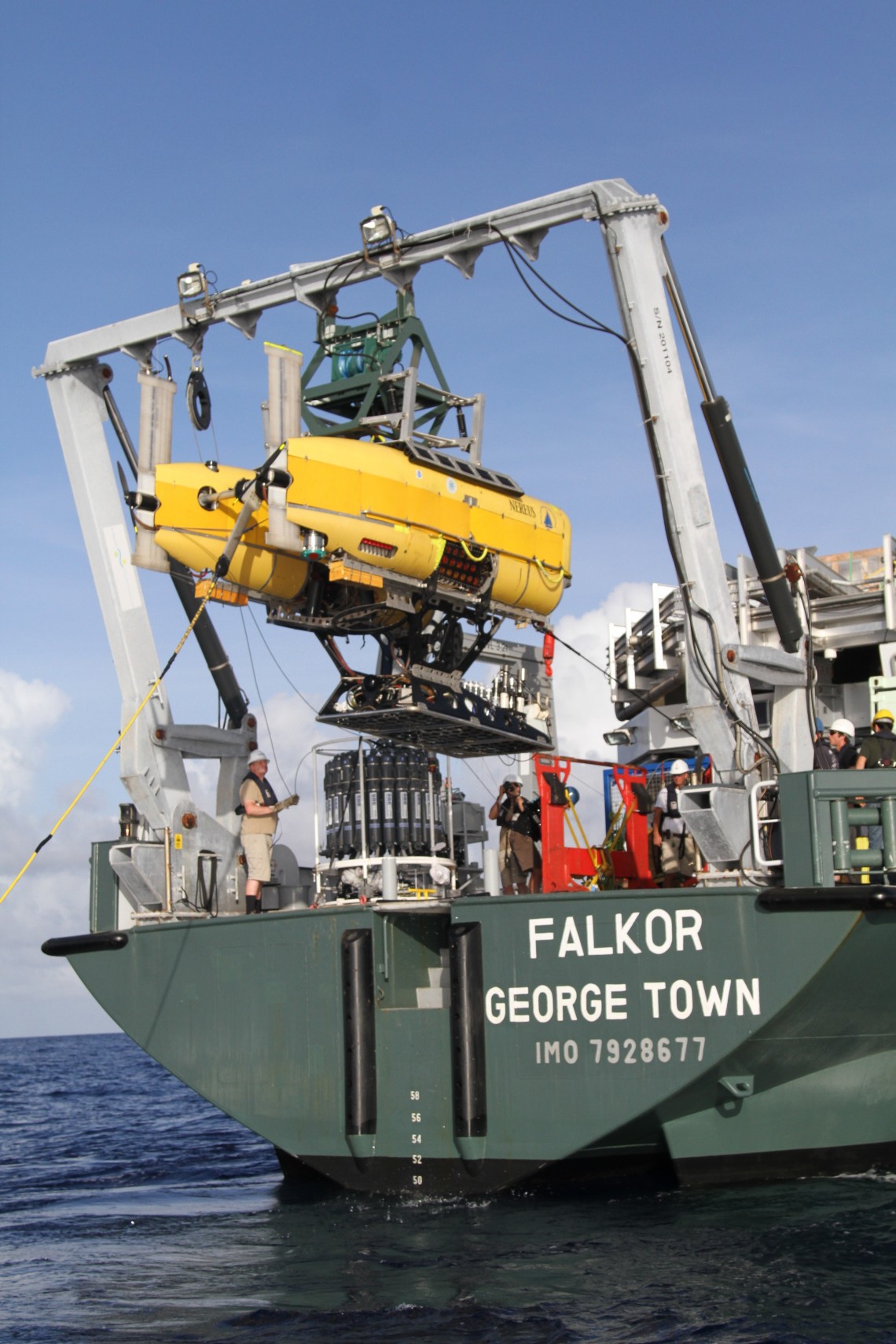 RV Falkor and Nereus Submersible Mid-Cayman Rise - Cayman Compass