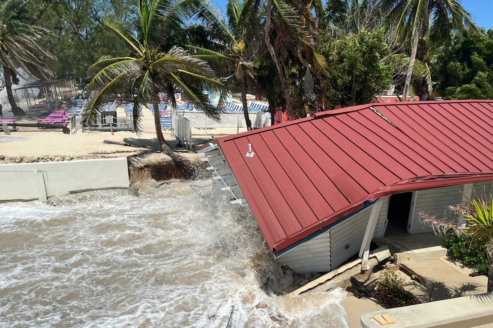 Waves swamp Cayman as Milton bears down on Florida - Cayman Compass