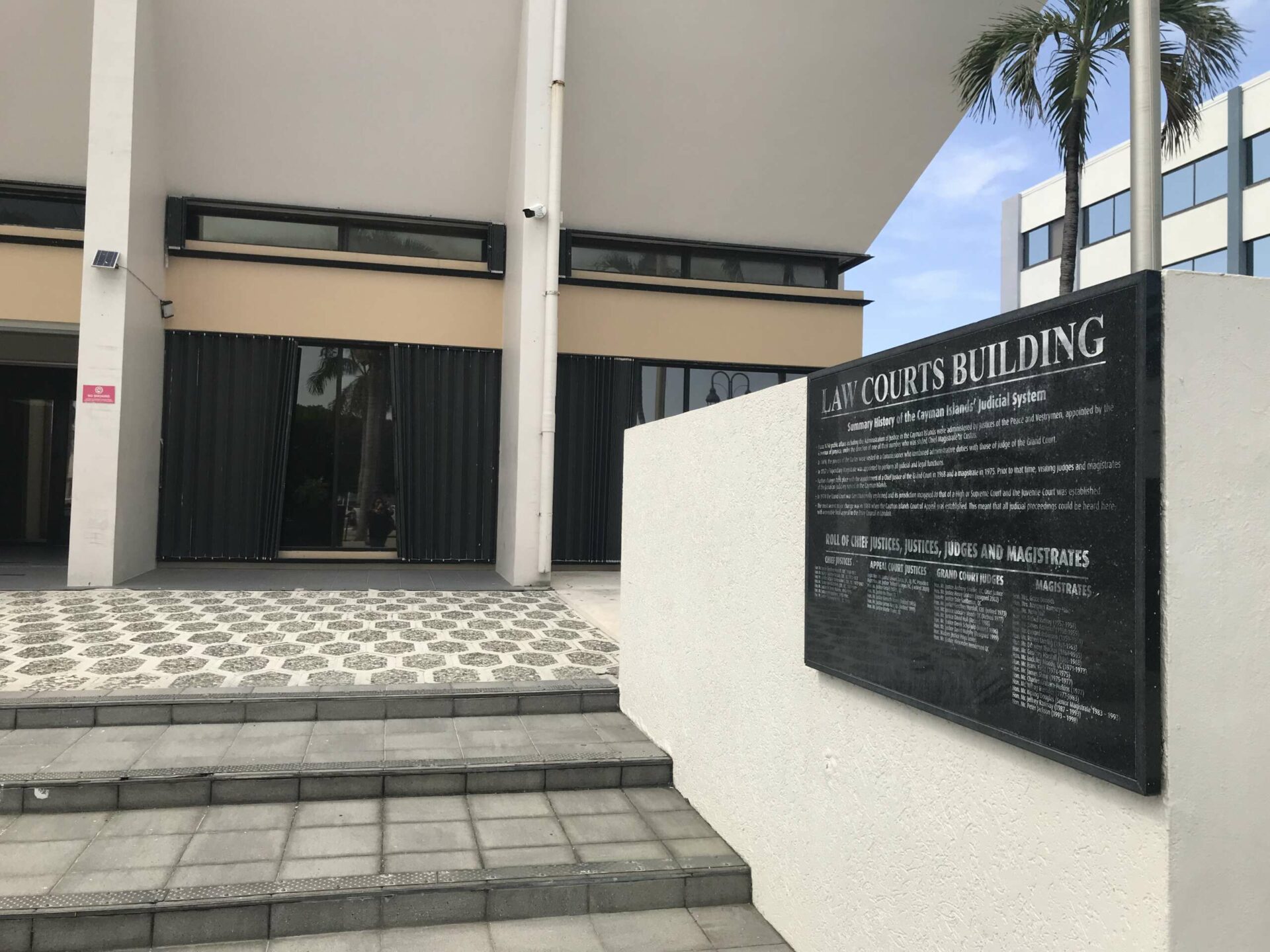 Couple jailed for human smuggling appeal conviction and sentence ...