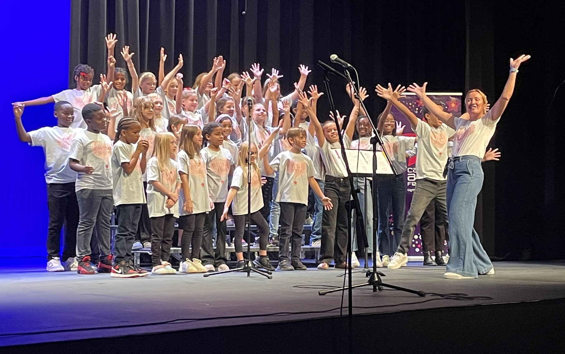 Broadway stars joins Cayman's youth on stage