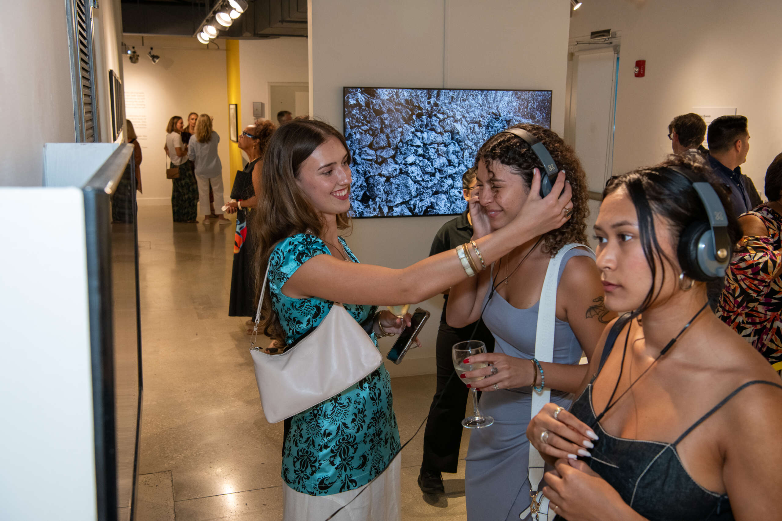 Timeback archival photos unveiled at gallery exhibit - Cayman Compass