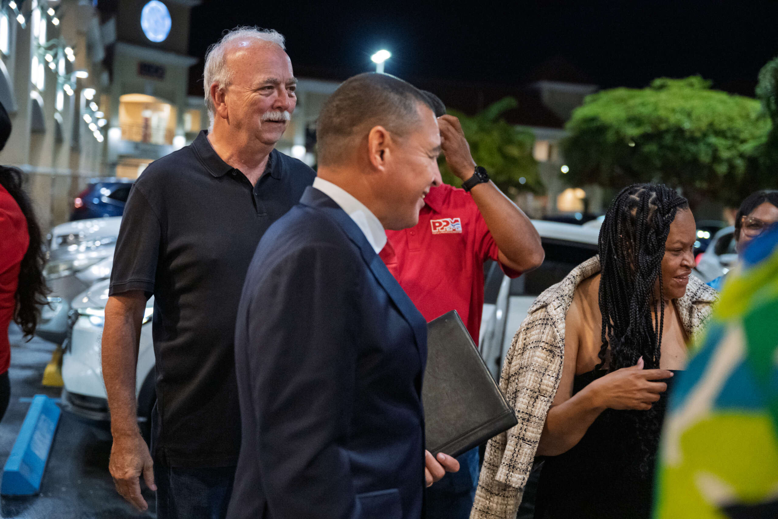 Opposition rivals unite against PPM in fiery leadership debate - Cayman ...