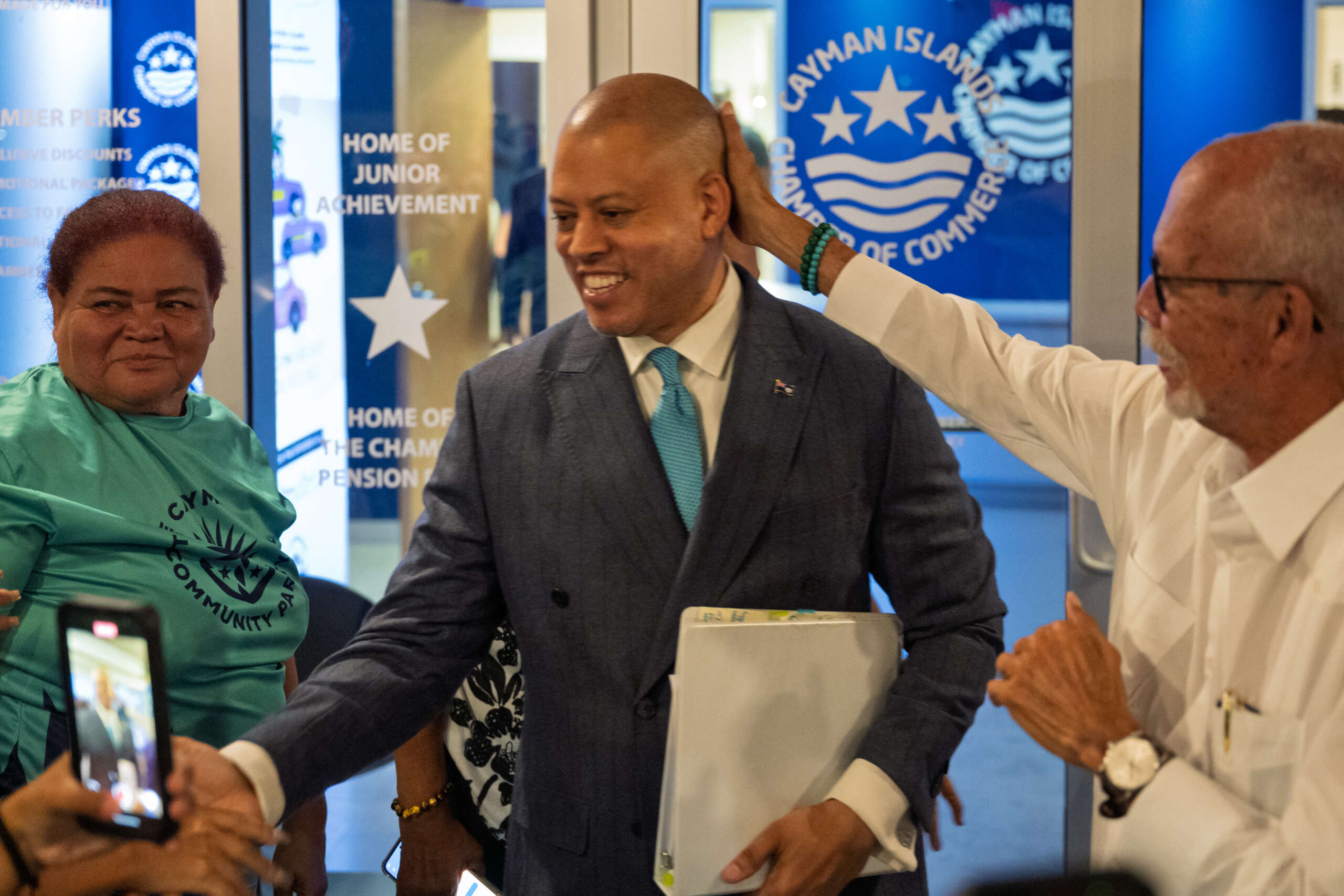 Opposition rivals unite against PPM in fiery leadership debate - Cayman ...