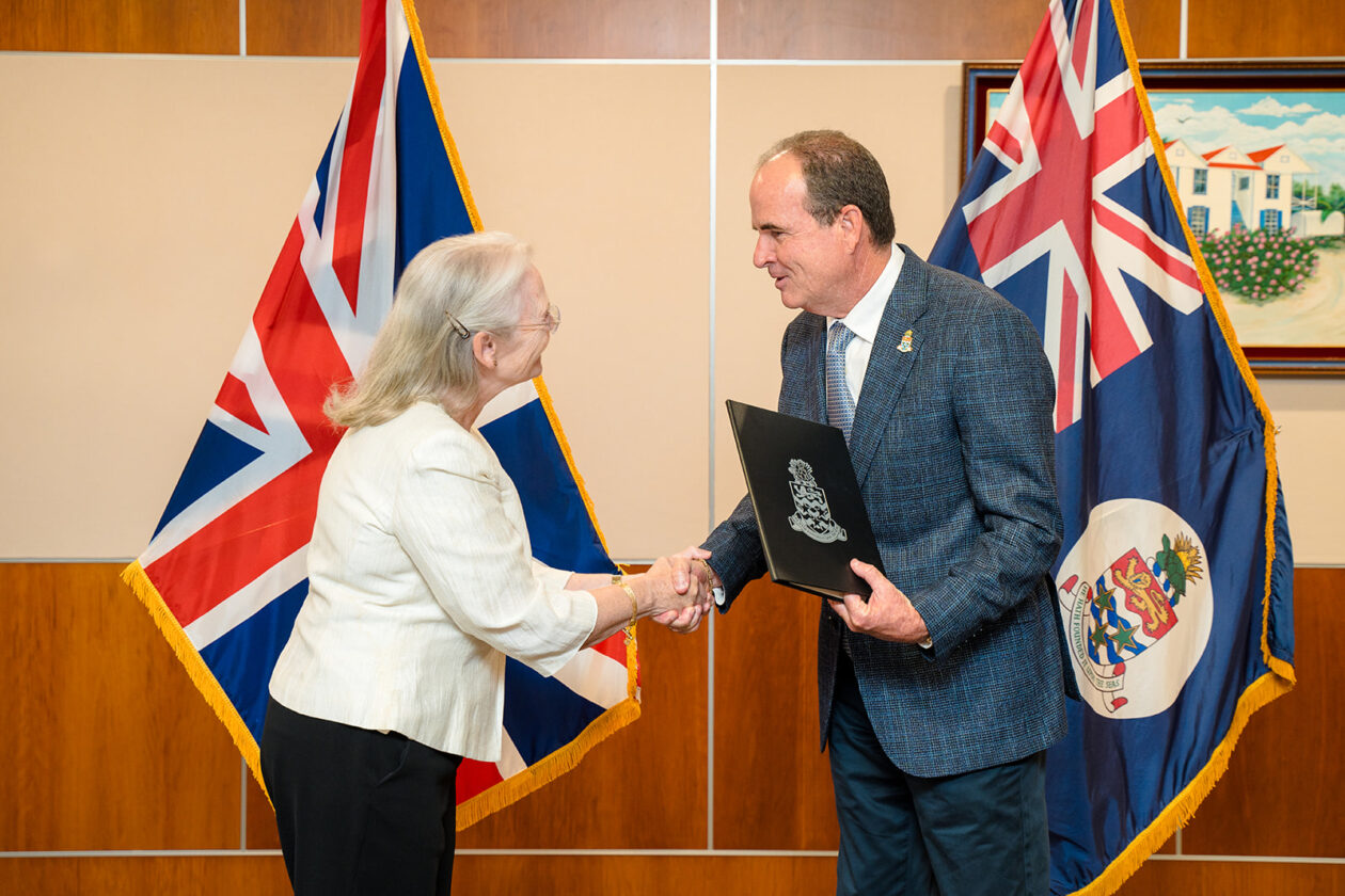 Government announces assignment of Cabinet responsibilities - Cayman ...