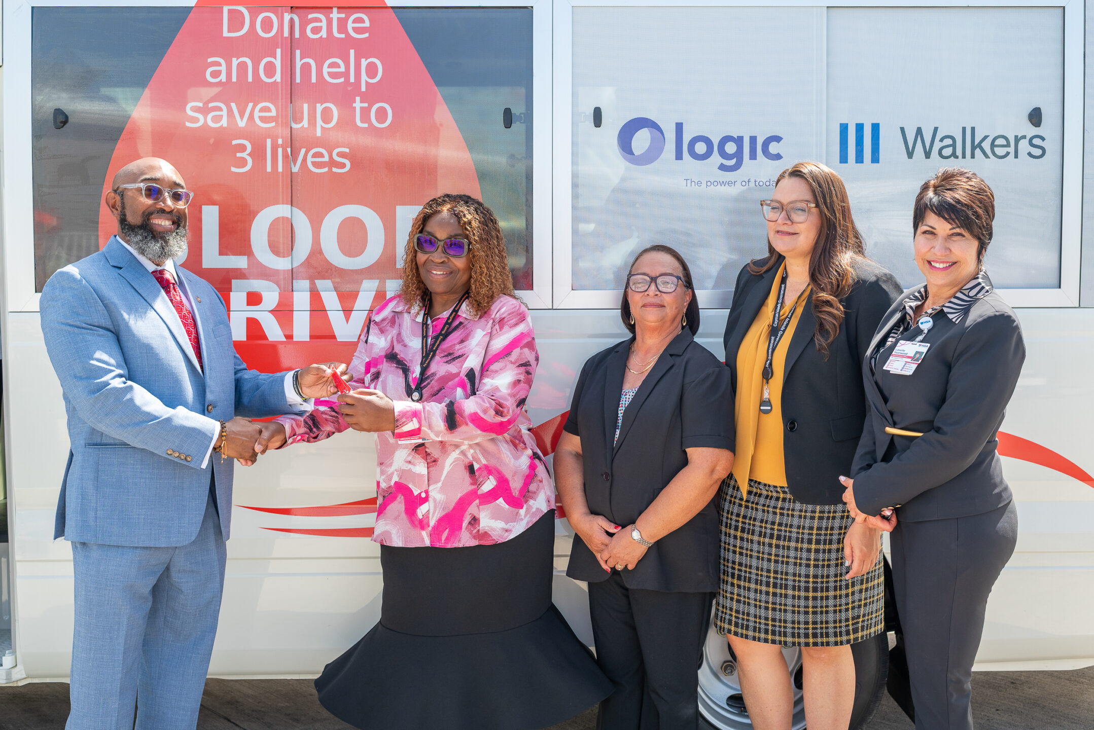 Rotary Central donates mobile blood collection unit to HSA - Cayman Compass