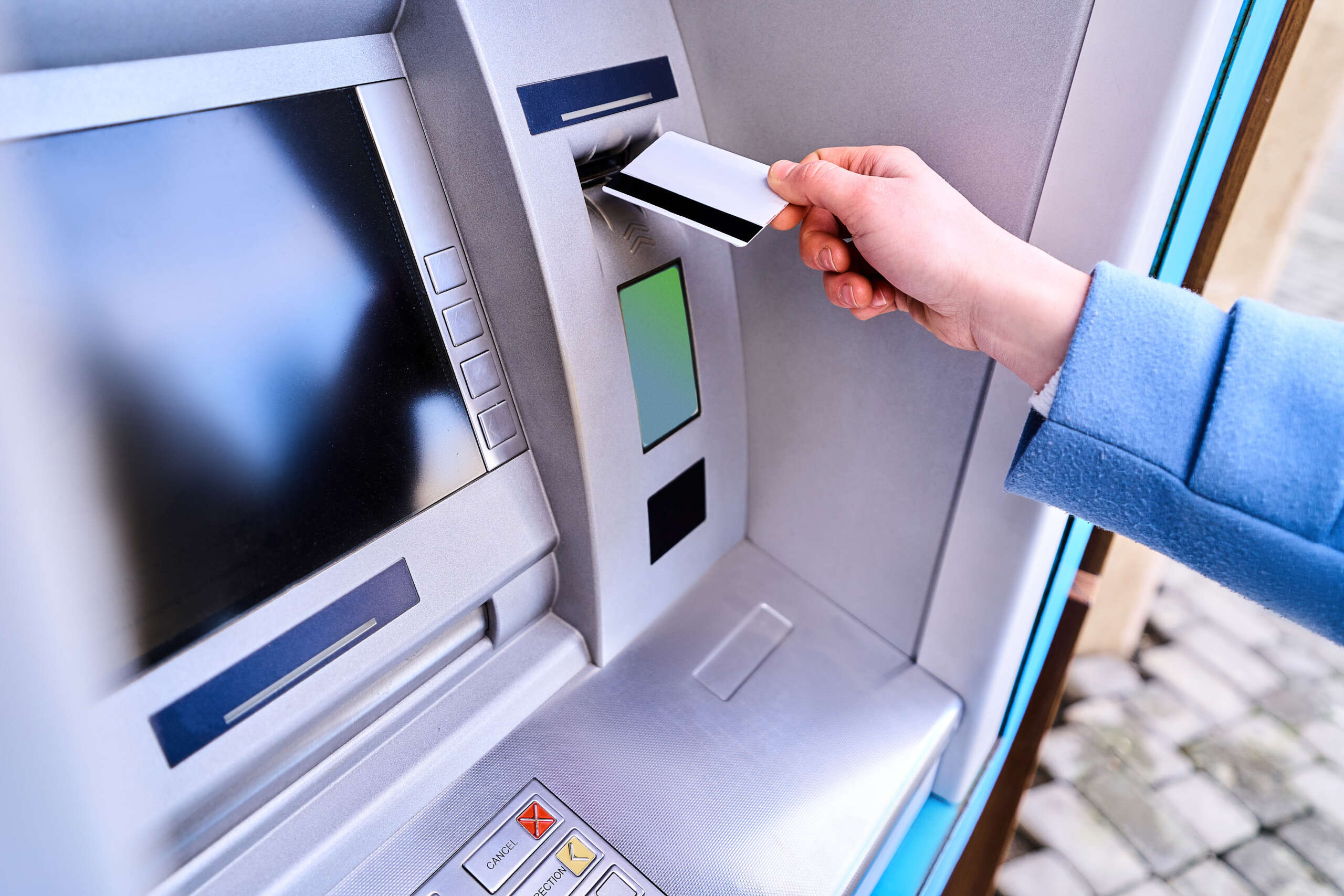 Bankers warn of increase in new ATM scam attacks - Cayman Compass