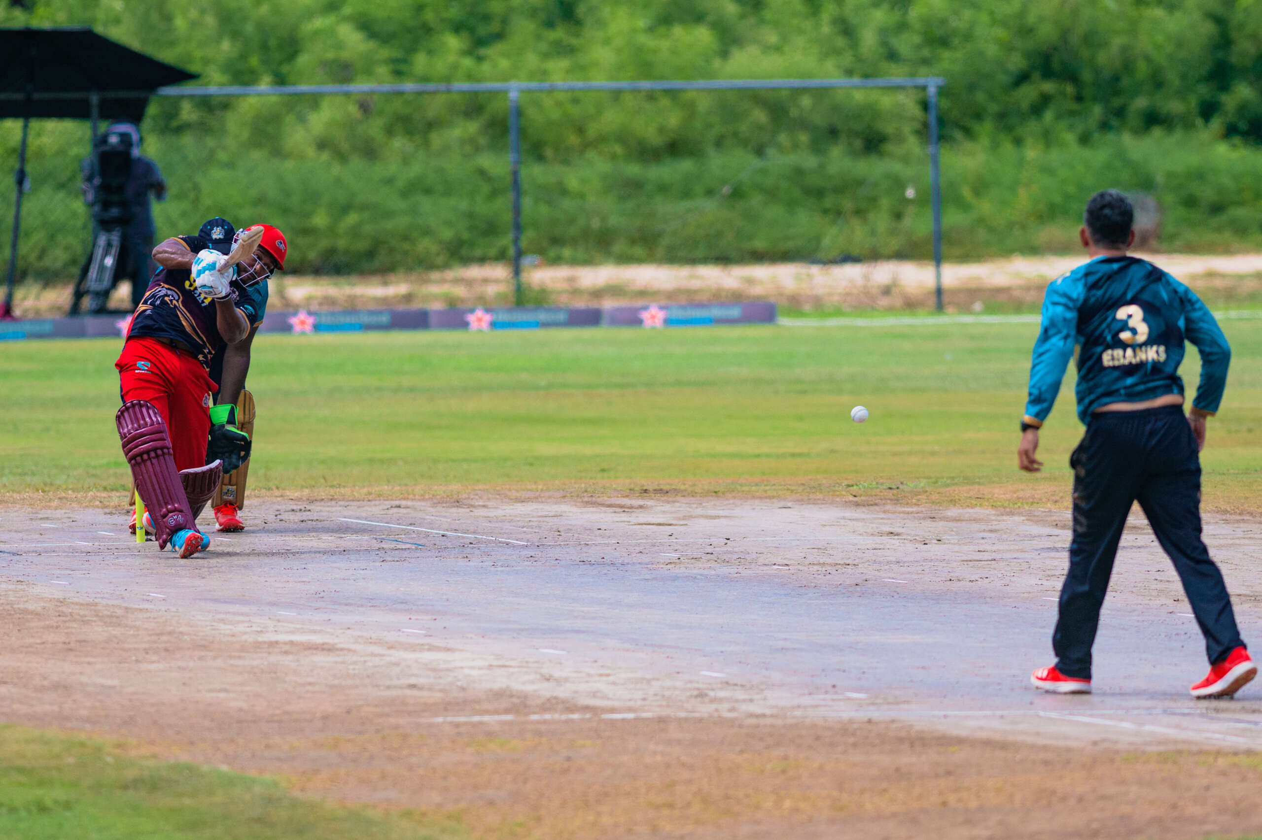 Star players strike over pay as Max60 cricket ends in chaos - Cayman ...