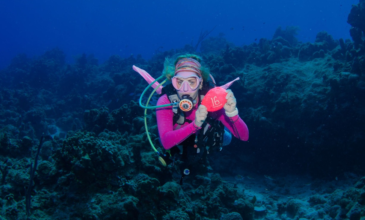 Diving in to raise funds for Breast Cancer Foundation - Cayman Compass