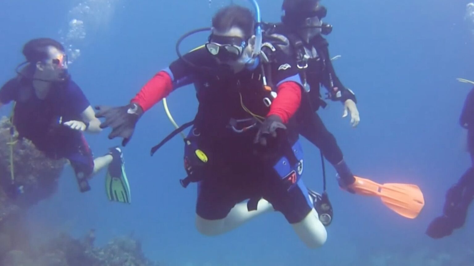 Blind scuba diver finds zen on Cayman Brac trip - Cayman Compass