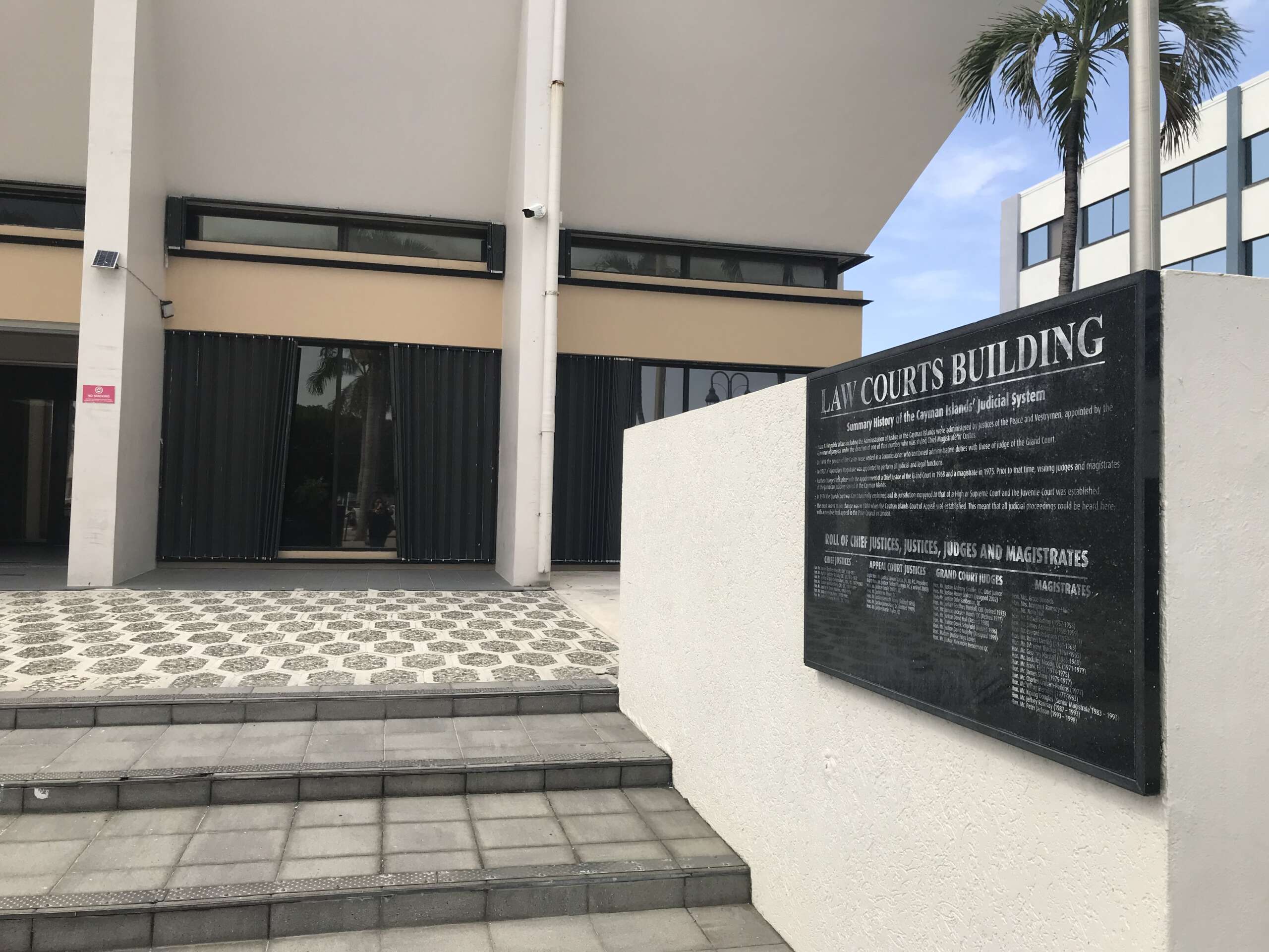 Gun possession case hangs on DNA evidence - Cayman Compass