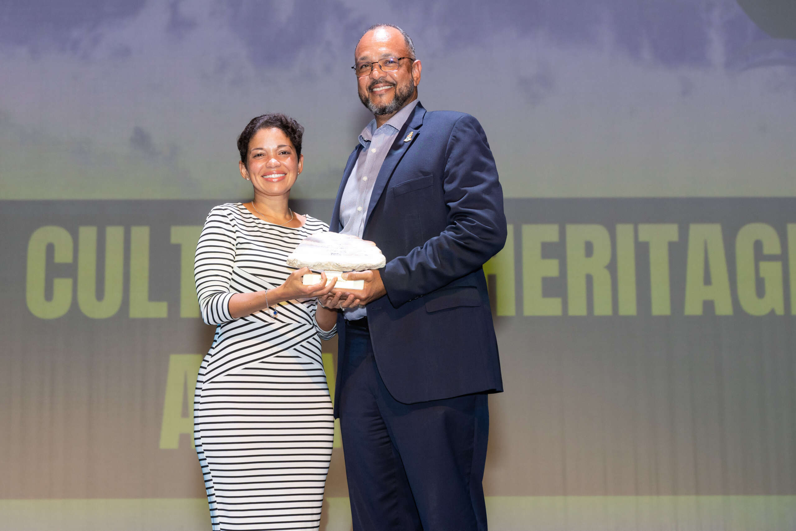 Making Waves Awards celebrate Caymanian excellence across the globe ...