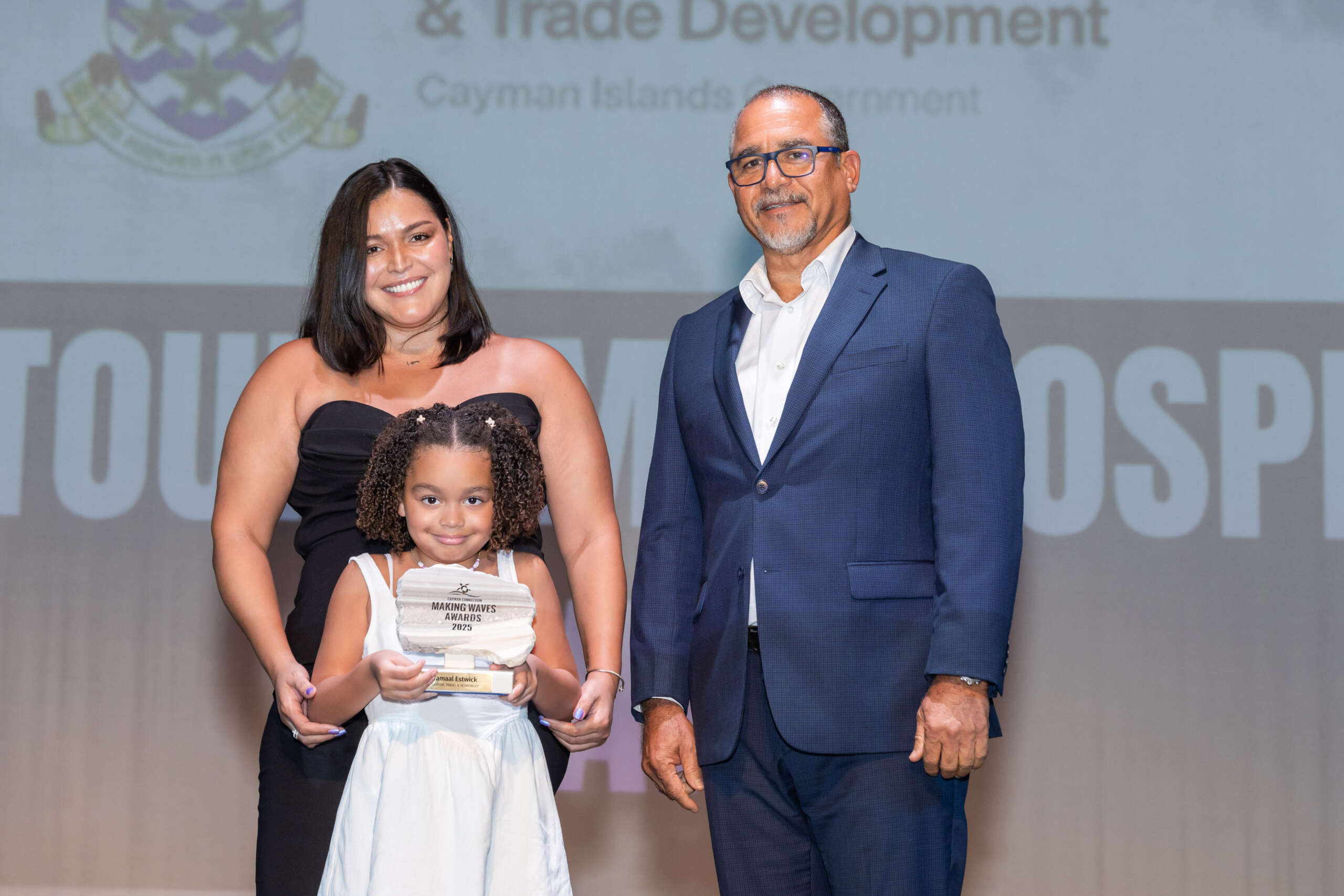 Making Waves Awards celebrate Caymanian excellence across the globe ...