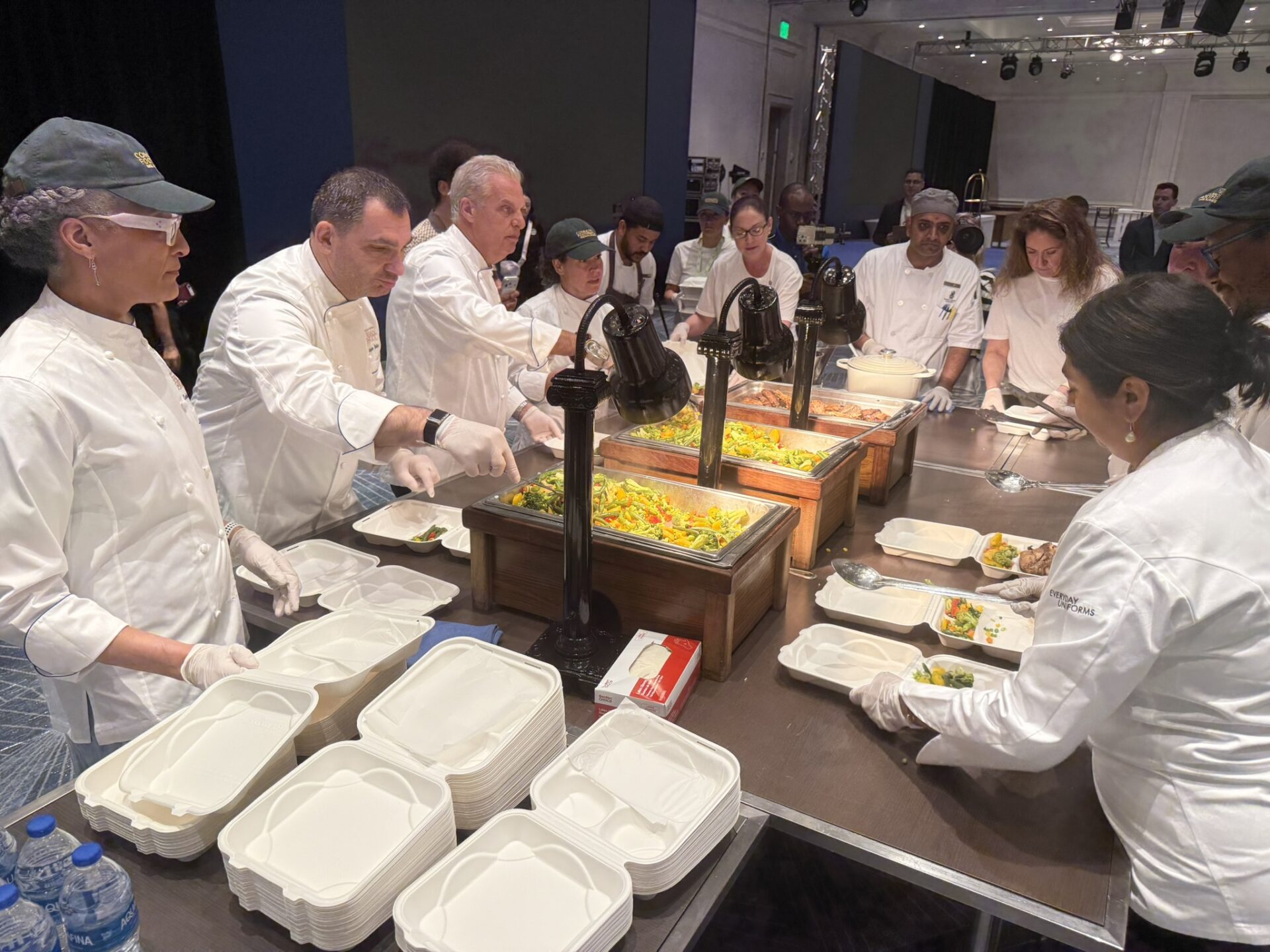 Cayman Cookout kicks off with Michelin chefs making 'meals on wheels ...