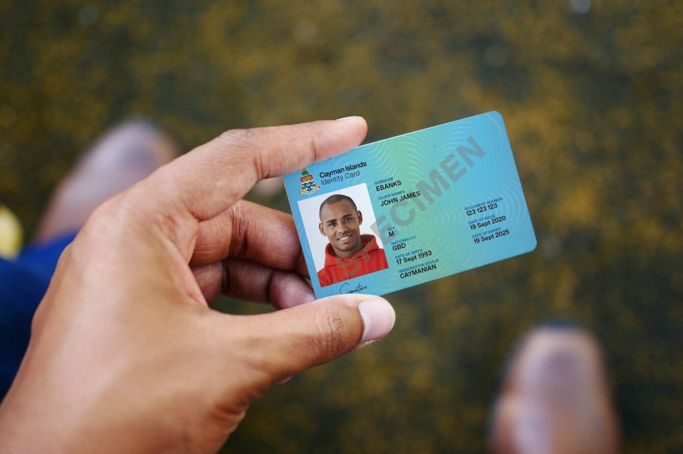 Government launches Cayman Islands ID card - Cayman Compass