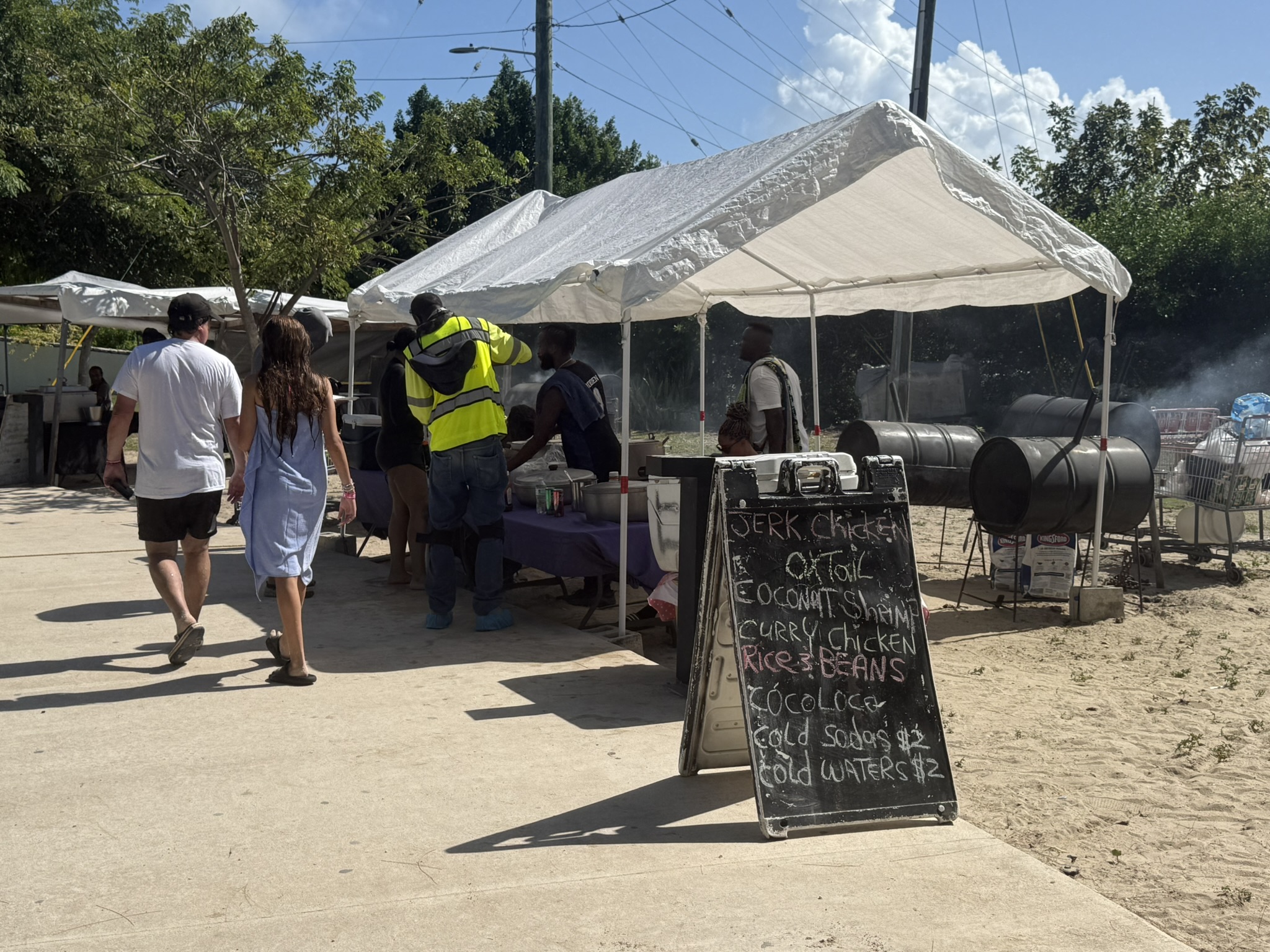 Solving the public problems of Public Beach - Cayman Compass
